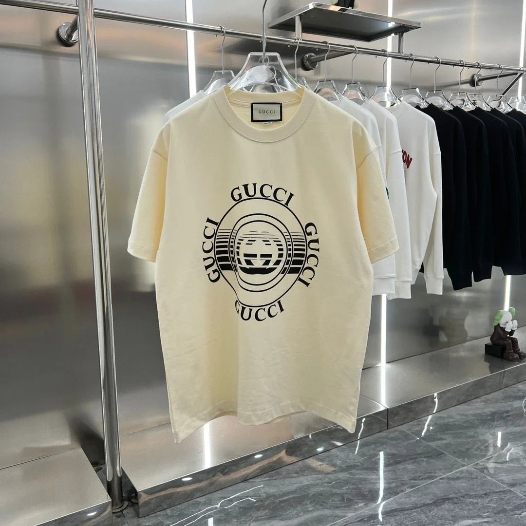 GUCCI || Record Logo Print Tee In White – FASHION MYST